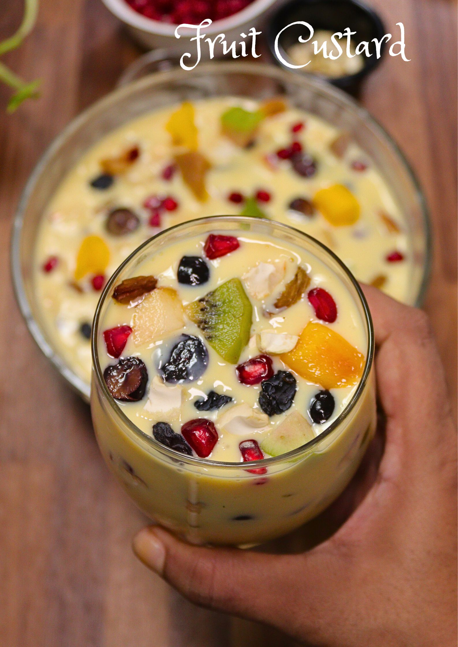 Easy Fruit Custard Recipe: Creamy, Fruity Goodness